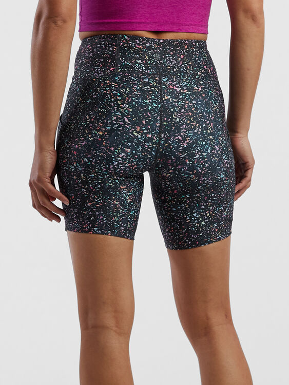 Women's MVT Train Shorts 7" | Title Nine