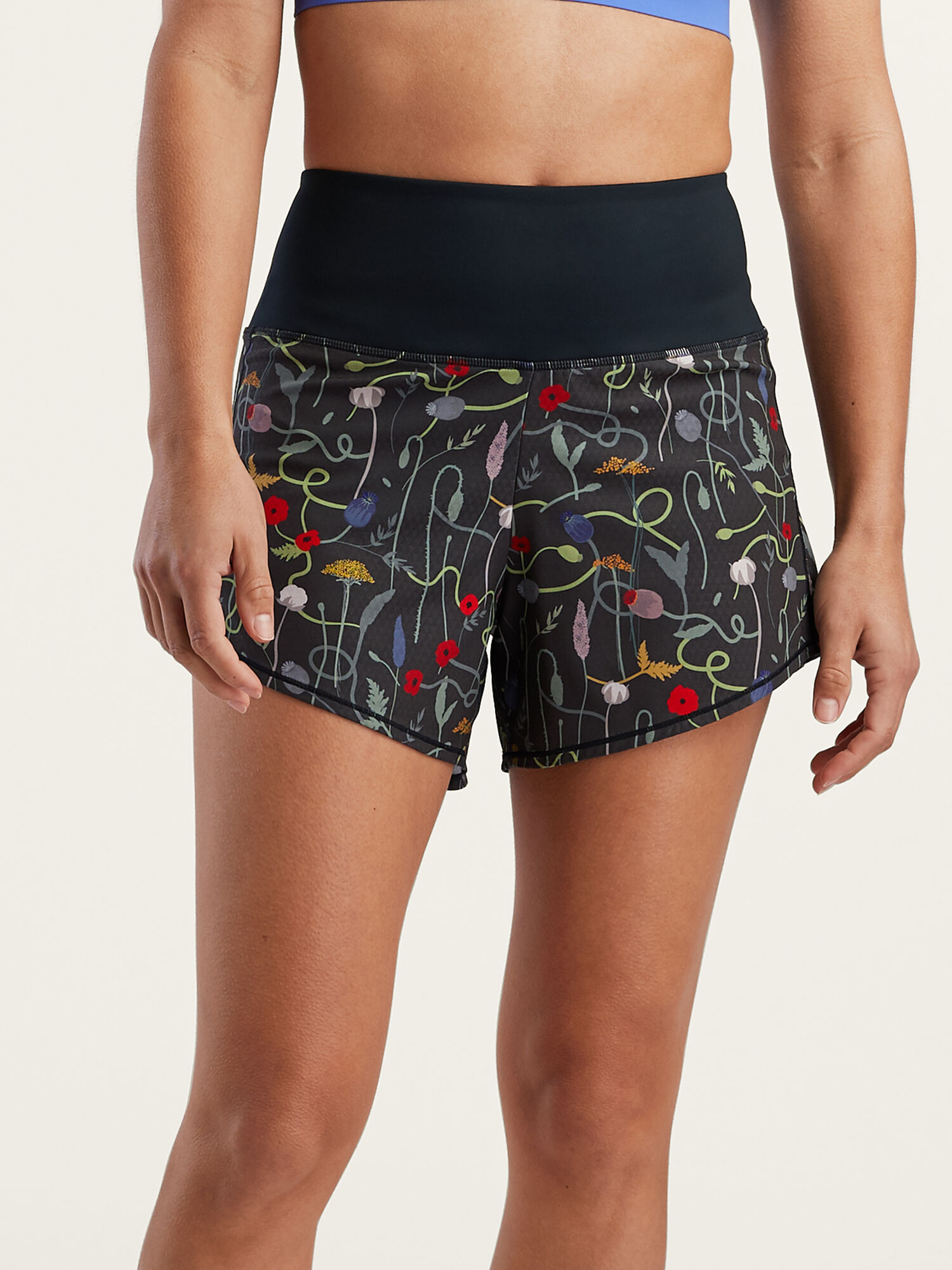 Oiselle High Waist 4" Obsession Running Shorts | Title Nine