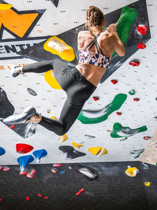 Handful Bra for D Cup Boobyah | Title Nine