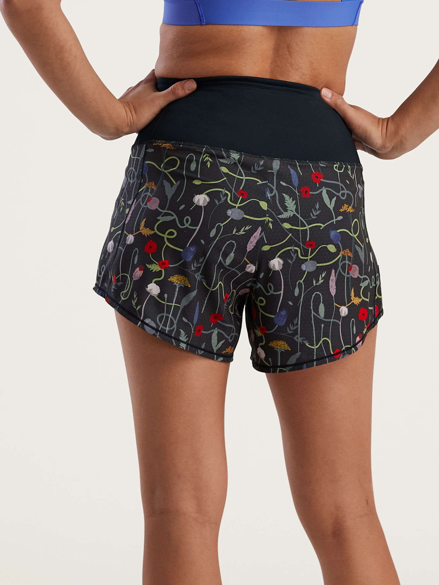 Oiselle High Waist 4" Obsession Running Shorts | Title Nine