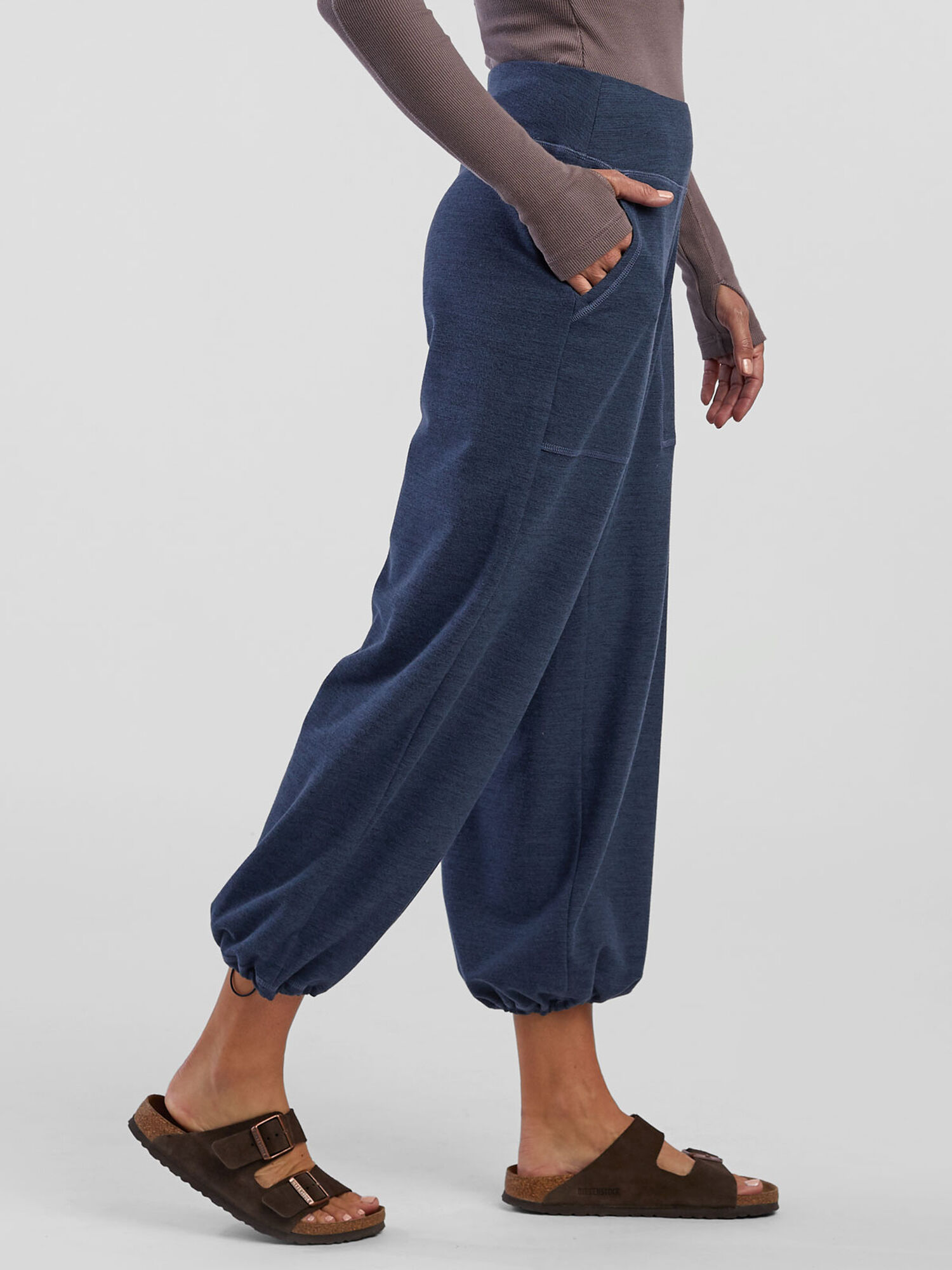 Hibernation Wide Leg Sweatpants | Title Nine